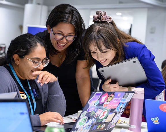 Girls Who Code | Summer Programs