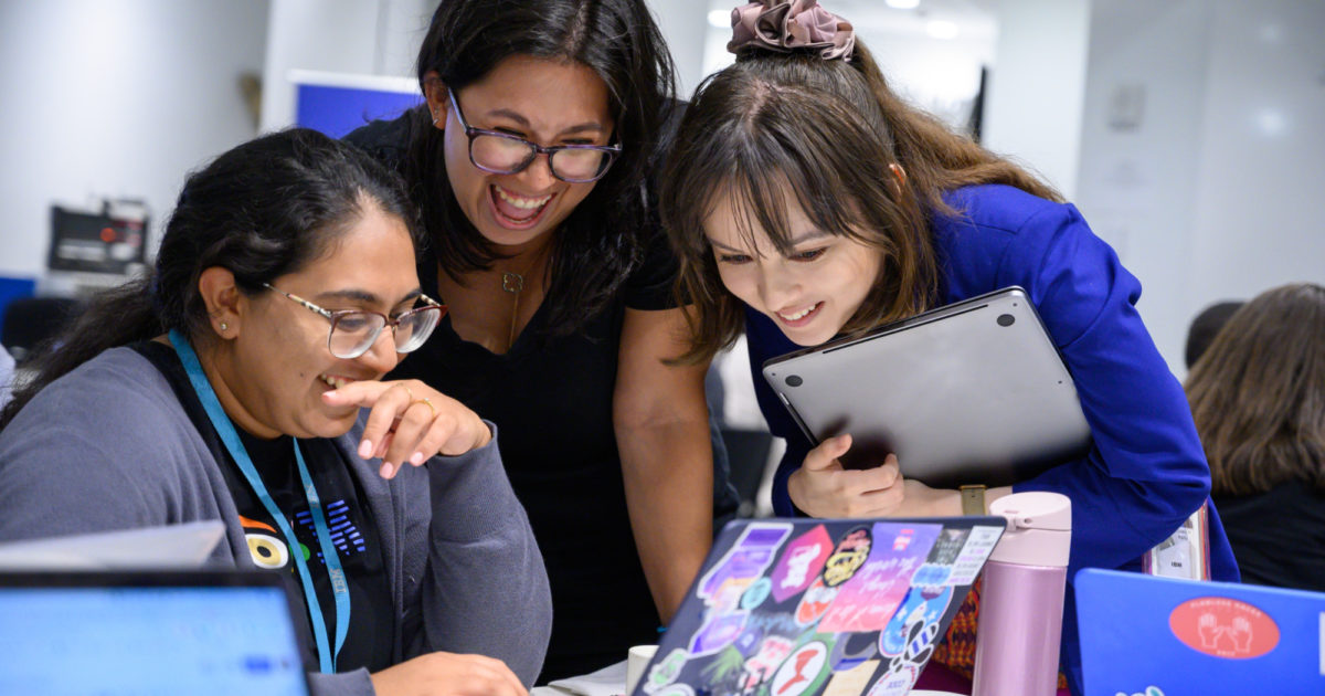 Girls Who Code | Girls Who Code Announces 2023 Summer Programs for…